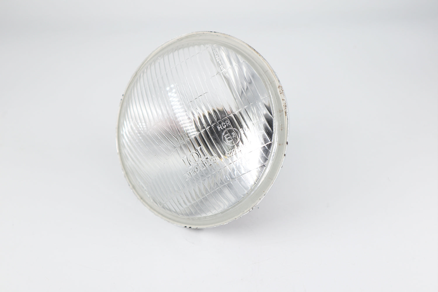 5.75" H4 Domed Headlight - Non Pilot - Neolite – Classic Car Accessories