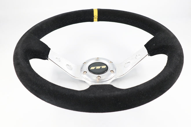 Steering Wheels – Classic Car Accessories
