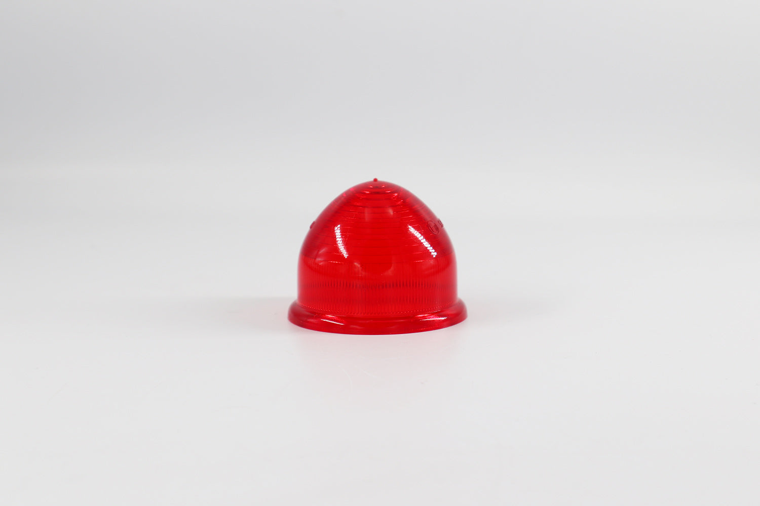 Beehive Plastic Lens L594 - Red – Classic Car Accessories