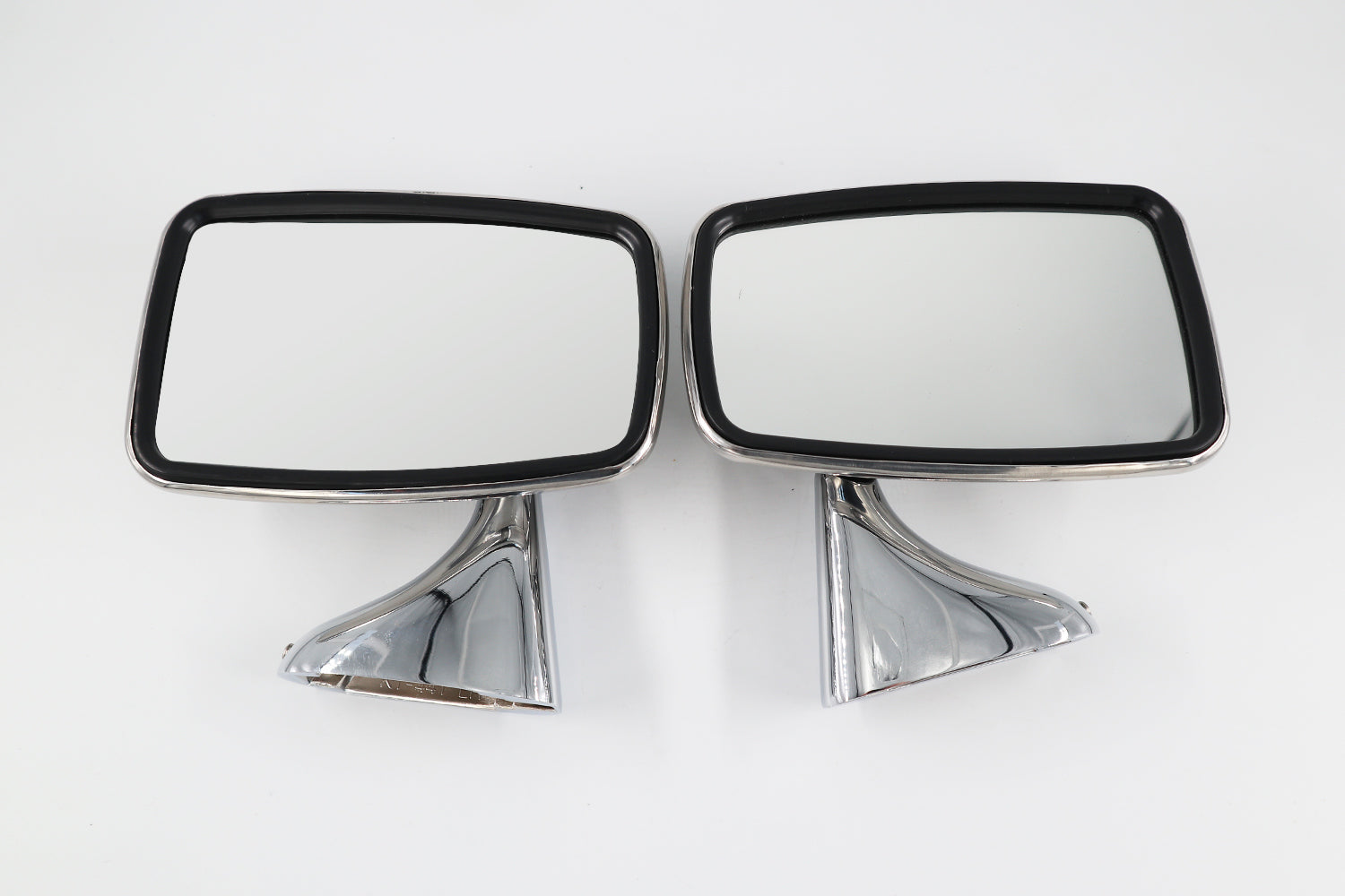Classic Car Mirrors | Mirrors for classic vehicles | Tex Stockists ...